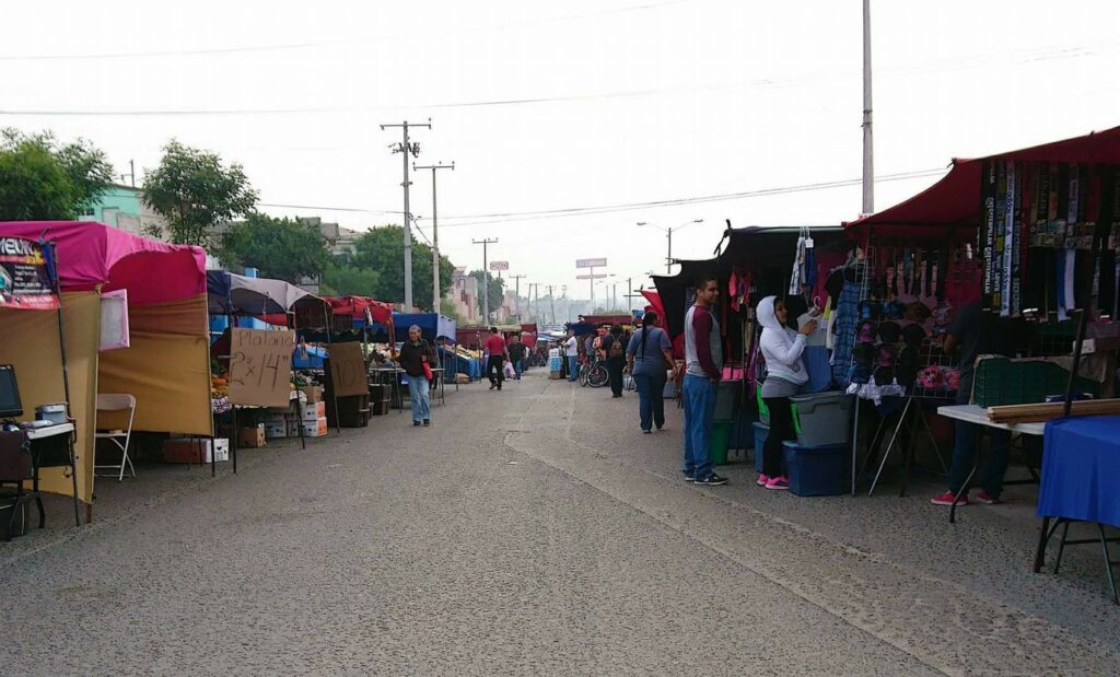 Los 3 Mejores tianguis sobre ruedas en Tijuana para ahorrar dinero ...
